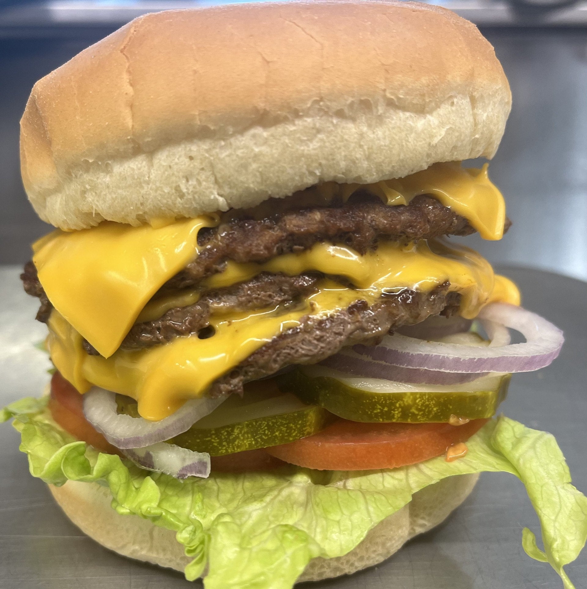 Triple Cheeseburger Deluxe | Fidalgo Drive-In 2908 Commercial Ave ...
