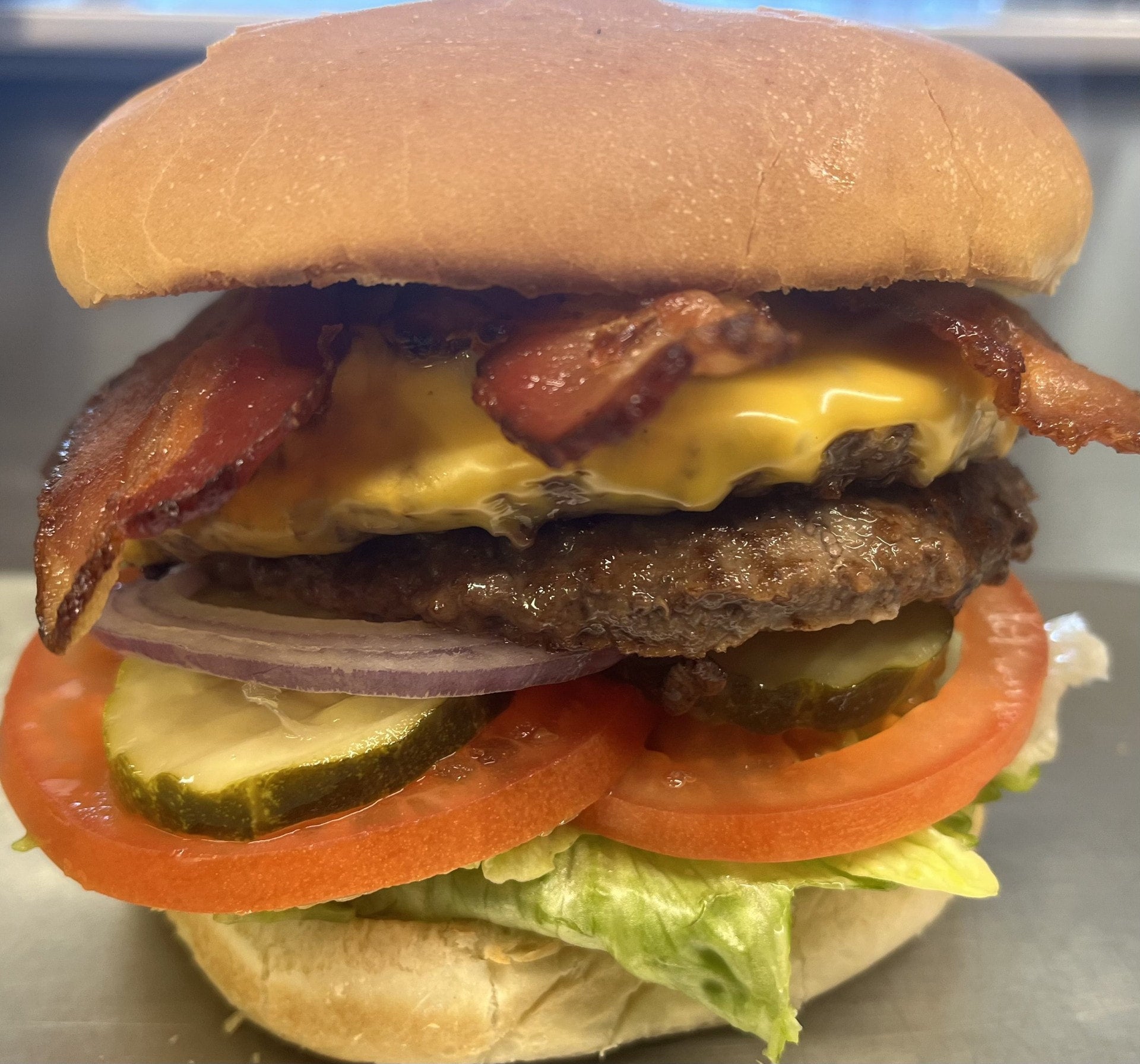 Bacon Double Cheeseburger Deluxe | Fidalgo Drive-In 2908 Commercial Ave ...